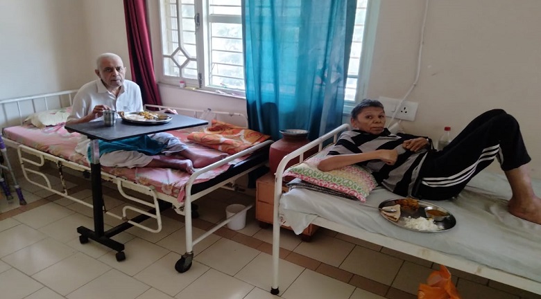 Support senior citizen patients | DonateKart