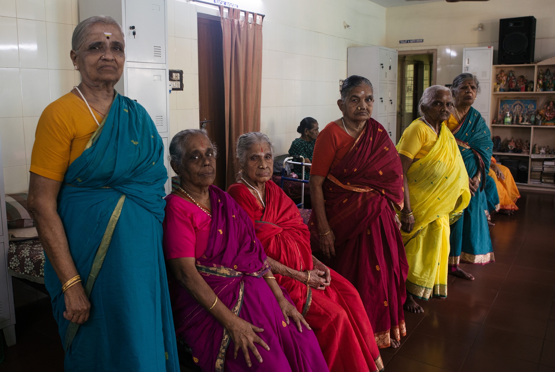 Contribute Towards Feeding The Elderly With Akshaya Trust | DonateKart