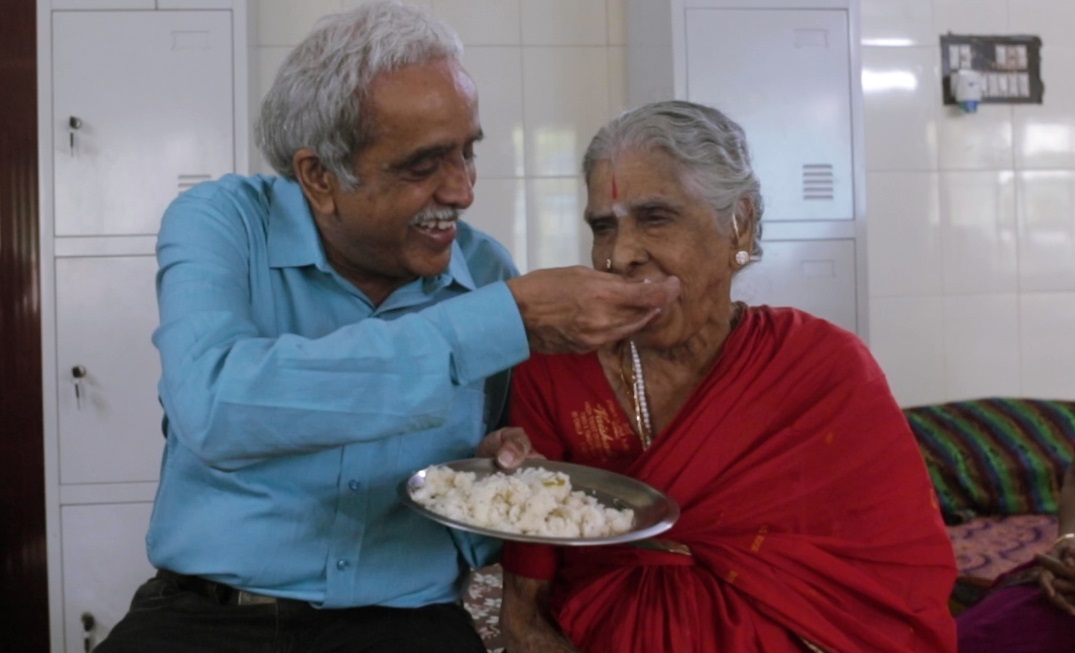 Contribute Towards Feeding The Elderly With Akshaya Trust | DonateKart