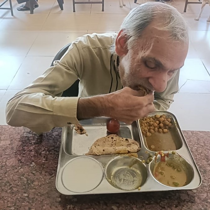 These Abandoned Elderlies Deserve A Healthy, Happy Life, Donate To ...