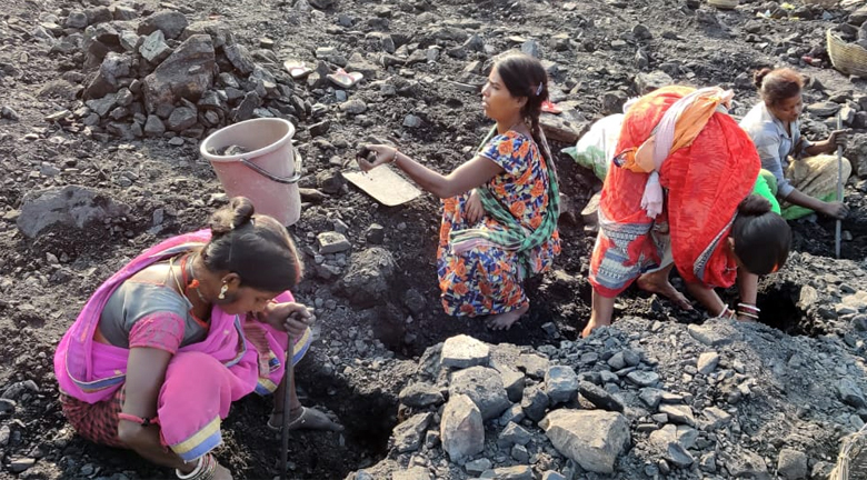 They Work in Coal Mines Risking Their Lives for Their Next Meal ...