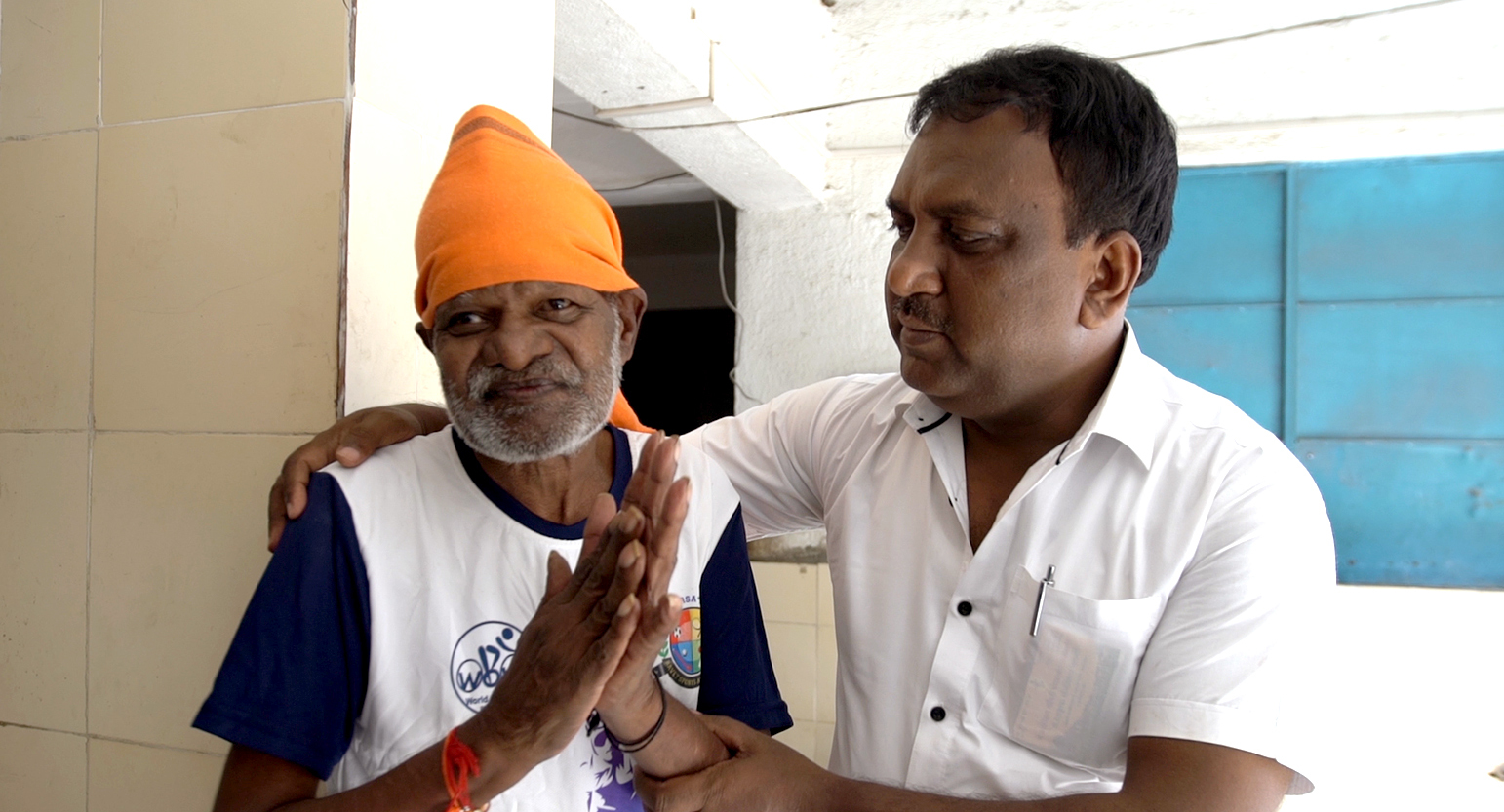 Real-Life Hero Hussain Is Rescuing Countless People From The Streets Of ...